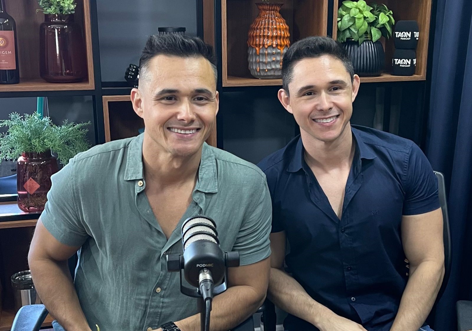 Elton e Everton: dupla sertaneja revela detalhes exclusivos sobre a carreira em entrevista ao Ta ...